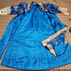 Golden Bee | Jackets & Coats | Vintage Golden Bee Silk Embroidered ...